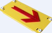 China Waterproof Red Light Collapsible LED Arrow Board with 8-Segment Design and 3 Flash Patterns for Traffic Control for sale