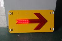 China Waterproof Anti Fog LED Arrow Board for sale