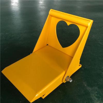 China Portable Parking Space Blocker 343×283×350mm Aluminum Anti-Skid Wheel Stabilizer 4kg Weight for sale