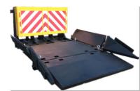 China Bennkei Mobile Vehicle Barrier 1800kg with Honeycomb Aluminum Anti-Collision System for Forced Parking Security for sale