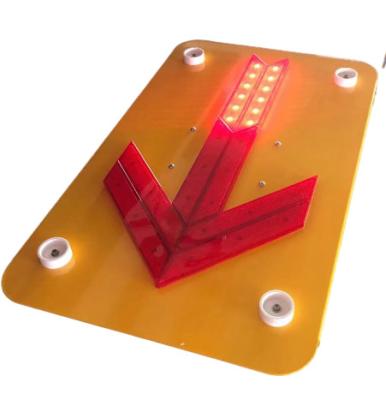 China 800x400mm Anti Riot LED Arrow Board for sale