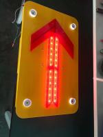 China Traffic Arrangement Flashing LED Arrow Board Plastic Spraying for sale