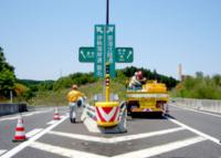 China Yellow HSK-100 Impact Attenuator Pile for Highway Safety - 1012mm Width, 380kg Weight for sale