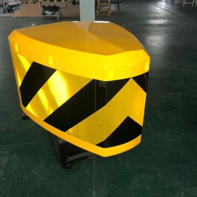 China Electrostatic Spraying Truck Mounted Attenuator Embedded Type for sale