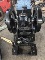 China 12 Ton Traveling Device Mining Locomotive Wheel Set Leaf Spring Suspension Integrated Gearbox for sale