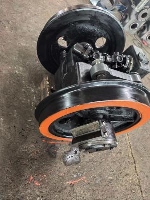 China Heavy Duty Integrated Gearbox Traveling Device Polyurethane Rim Wheel Set for sale