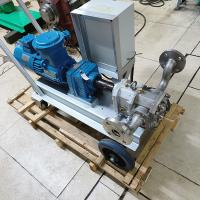 China Compact And Powerful Hand Cart Rotary ATEX Lobe Pump For Oil for sale