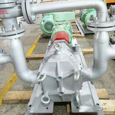 China Petroleum Industry FKM Rotor Ss316 Tri Lobe Pumps With Safety Valves for sale