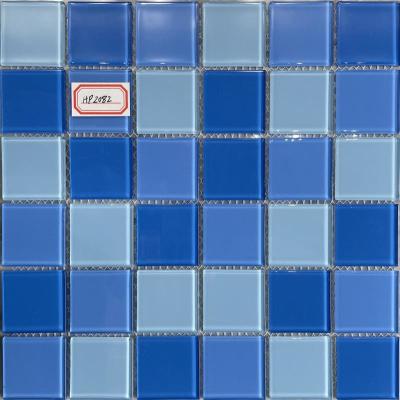 China Waterproof Blue White Glass Pool Mosaic Tiles 303x303mm for sale