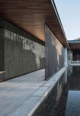 China Dark Gray Flamed Matte Porcelain Tile 600x1200mm Outdoor Curtain Wall for sale