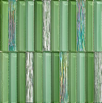 China Green Scratch-resistant 300x300mm Glass Mosaics For Rebuilding and Bedroom for sale