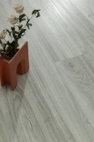 China Gray Non-slip 1220x180mm Interior Floor Thickness 5mm SPC Flooring UV Coating Wooden Pattern For Office and Living Room for sale