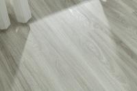 China Gray Non-slip 1220x180mm Interior Floor Thickness 5mm SPC Flooring UV Coating Wooden Pattern For Office and Living Room for sale