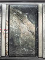 China Stunning and Non-slip Green Polished 1600x3200x12mm Sintered Stone Slab AAA Grade for Project and Renovation for sale