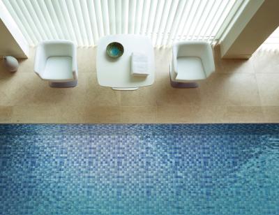 China Skidproof White Blue Ceramic Pool Tiles 300x300mm Glossy Matt for sale