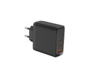 China 65W USB C 3 Port GaN Fast Charger Block Multi Port USB C Wall Charger For MacBook for sale