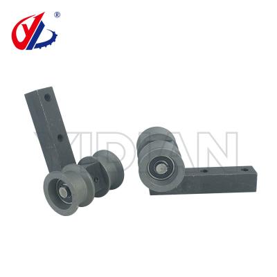 China 2-212-31-1890 2212311890 Deflection Roller For Homag / Doppelrolle Mit Stahl for sale