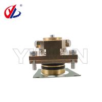 China 2006213830 2-006-21-3830 Chuck for Homag Edge banding Machine Glue Pot Spares for sale