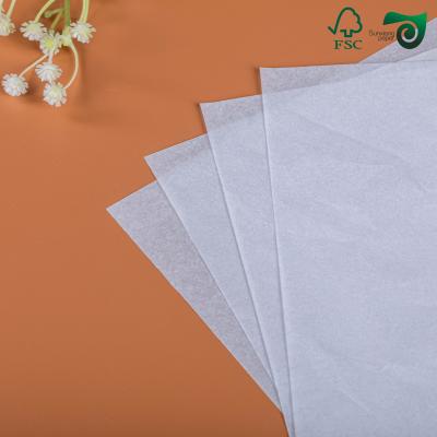 China 14gsm 15gsm 17gsm White Tissue Paper For Garment Wrapping  Printable  Moisture Proof FSC for sale