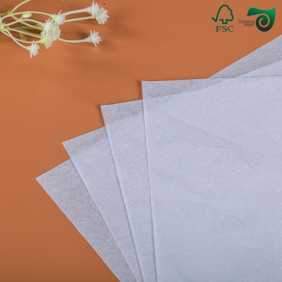China FSC 35gsm Grade 3 Food Grade White Greaseproof Paper Rolls Wrapping Paper White for sale