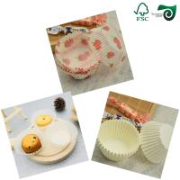 China FSC 40g Food Grade White Greaseproof Paper Bread Wrapping Paper 350mm 600mm Roll for sale