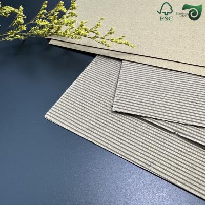 China 1.2m Wide Two Layer Corrugated Cardboard Rolls With 50m 90m 150m Length Options for sale