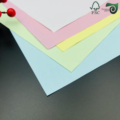 China 50gsm 55gsm A4 CB CFB CF Carbonless Copy Paper Ideal For Printing Invoices for sale