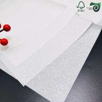 China FSC 30gsm Virgin Wood Pulp Food Grade White Greaseproof Waxed Wrapping Paper for sale