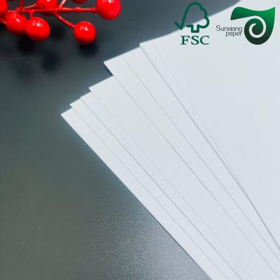 China Uncoated Dictionary Paper Cardboard 40gsm 50gsm White Beige Clear Printing for sale