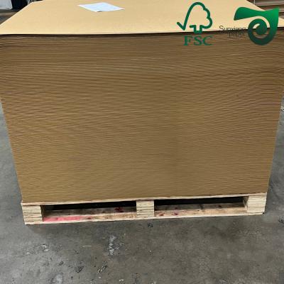 China FSC Oilproof Brown Kraft Liner Board PE Coated Paper Rolls 70gsm 90gsm For Food Wrapping for sale