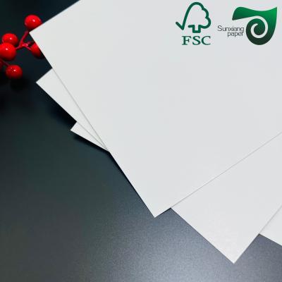 China FSC 220gsm Durable C1S White Cardboard Paper OEM Custom Solutions For Cosmetic Boxes for sale