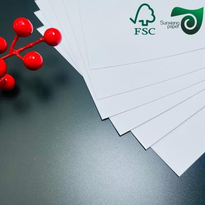 China White C2S Glossy Coated Paper 100% Virgin Wood Pulp For Advertising Brochure Printing for sale