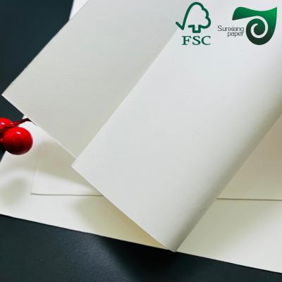China Premium FSC 260GSM Recycled White Embossed Cardstock For Luxury Packaging for sale