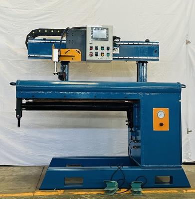 China Automatic Zinc Coated Chimney Longitudinal Seam Welder 115 - 700mm Welding Diameter Customizable for sale