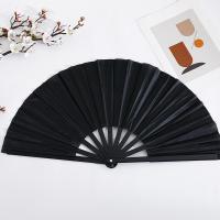 China Factory Price 13-Inch Carved Jamaica Flag Folding Bamboo Fan for Carnival for sale