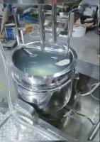 China High Shear Lifting Vacuum Emulsifier Homogenizer Stainless Steel 3 Layer for sale