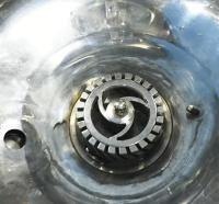 China 500L Cosmetics Vacuum Homogenizing Emulsifying Tank with Circulation System for sale