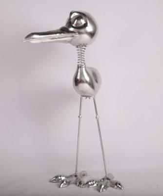 China OEM Metal Bird Garden Ornament Silver Finish - Hand Painted Indoor Outdoor Decoration with 39-Day Lead Time for sale
