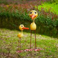 China ODM Metal Garden Bird Ornament Handmade Yellow Outdoor Decoration with 80-Day Lead Time and Custom Design Options for sale