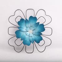 China Modern Flower Metal Garden Wall Decorations - Customizable Iron Outdoor Ornaments with 30-60 Day Delivery for sale