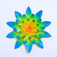 China Metal Flower Garden Ornaments - Customizable Outdoor Decor with 30-60 Day Delivery from Fujian Port for sale