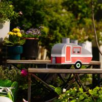 China Metal Garden Ornaments ​Eco Friendly Vehicle Shaped Decorations for sale