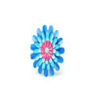 China OEM / ODM Metal Flower Garden Ornaments Exquisite Iron Wall Hanging Decor for sale