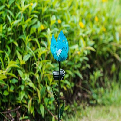 China Solar Garden Ornament IP44 Waterproof 100mAh Battery 6-8 Hours LED Lighting Metal Flower Outdoor Decoration for sale
