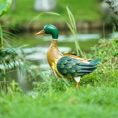 China ODM Metal Duck Garden Ornament - Custom Rustproof Outdoor Decor with 100pcs MOQ and 60-80 Day Delivery for sale