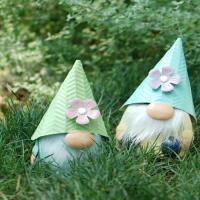 China Small Gnome Metal Garden Ornaments Creative White Bearded Gnome Decor for sale