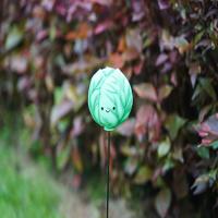 China Metal Garden Ornaments Metal Crafts Plugin Vegetable Decoration for sale