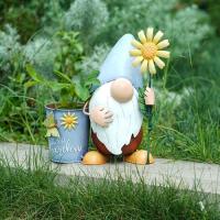 China Metal Garden Gnome Planter - Weatherproof Outdoor Decor with 100 Piece MOQ and 60-80 Day Delivery for sale
