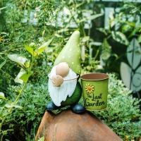 China Modern Metal Gnome with Planter Pot - Rustproof Garden Ornament, Custom Sizes, 100pcs MOQ for sale