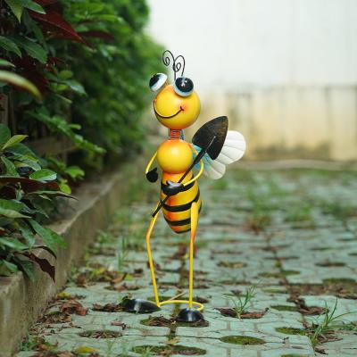 China Customizable Metal Garden Ornaments - 100pc Minimum Order, 20,000pc Monthly Capacity, Weatherproof Animal Sculptures for sale